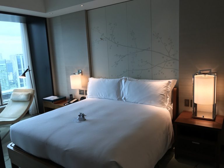 How to Get Hilton Gold Status (and Why You Want It)